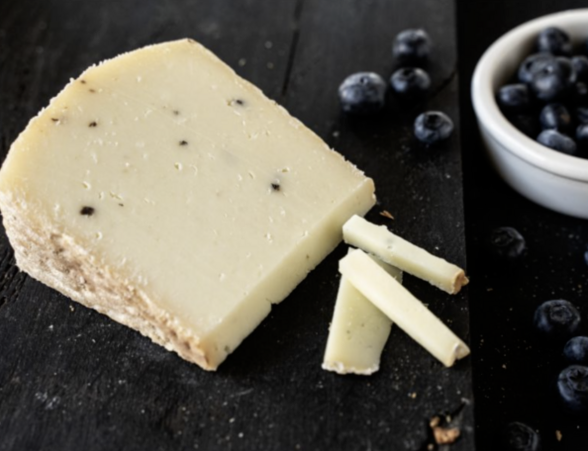 Saporalia's Pecorino Cheese and Truffle Powder - Saporalia